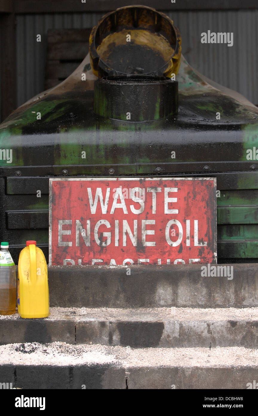 Recycling at Chelson Meadow,Plymouth,Devon,UK Stock Photo - Alamy