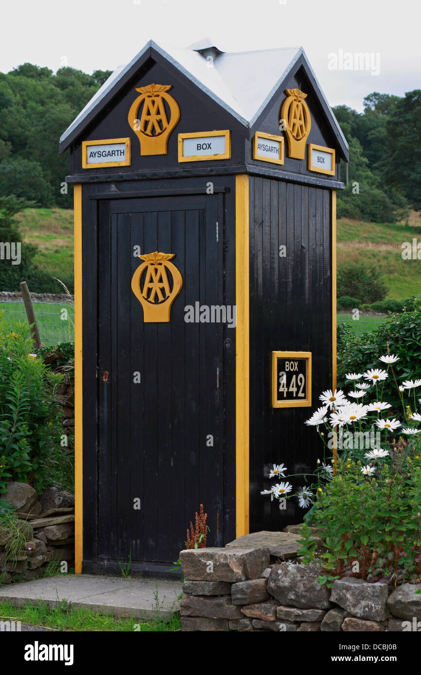Old aa call box hi-res stock photography and images - Alamy
