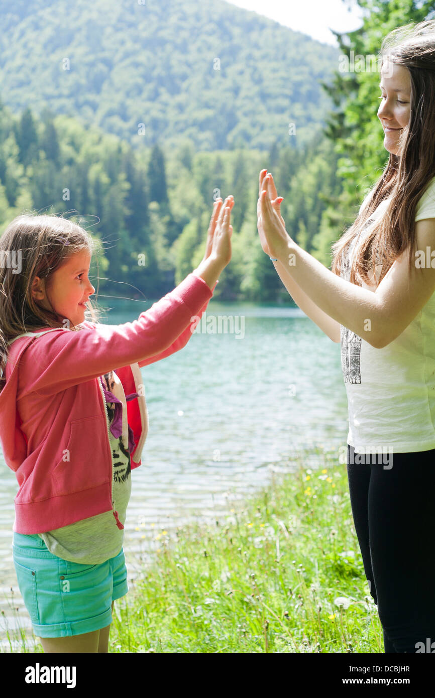 Clapping game girls hi-res stock photography and images - Alamy