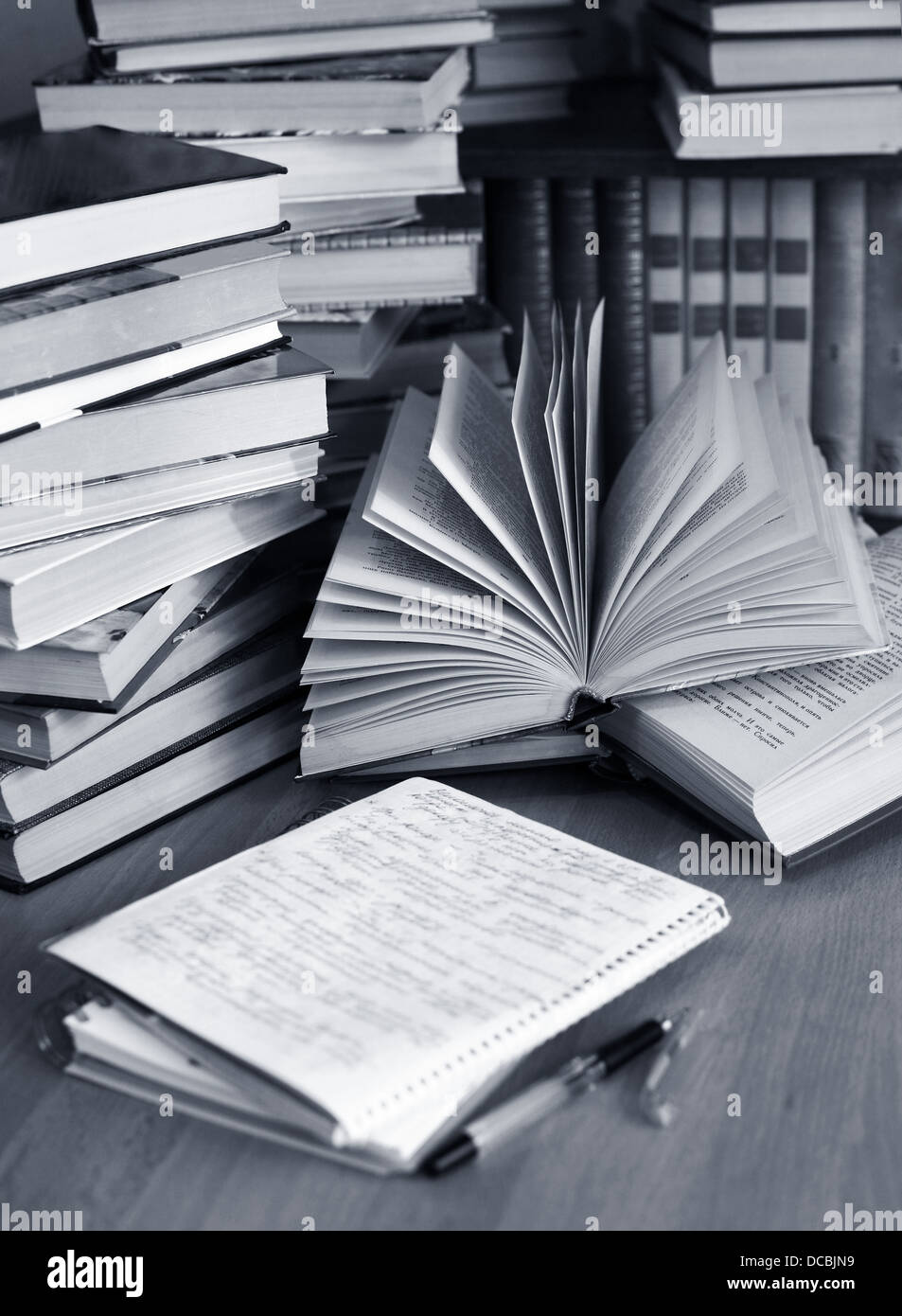 Open old book stack hi-res stock photography and images - Alamy