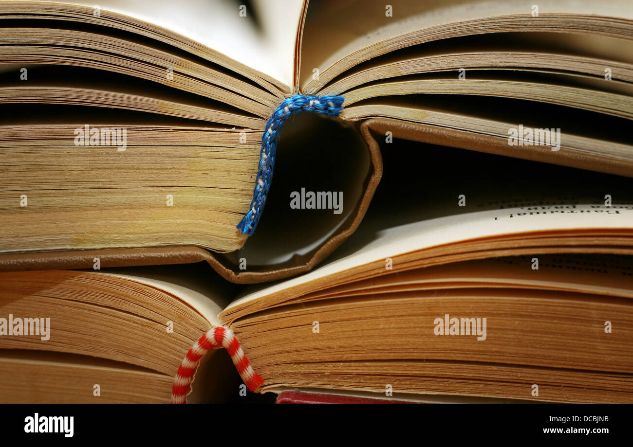 Two large books hi-res stock photography and images - Alamy