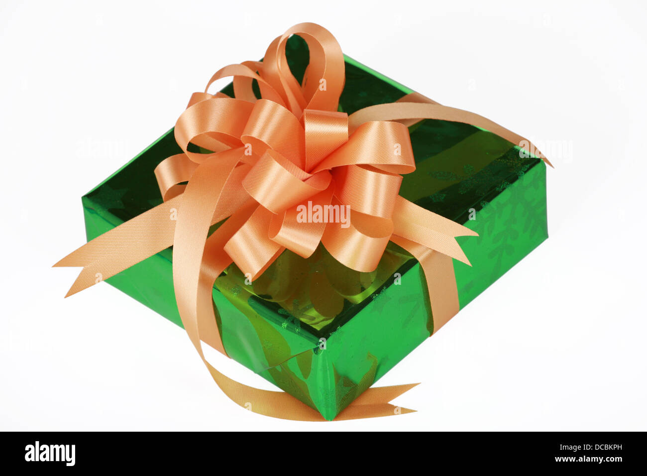 Gift box with green wrapping hi-res stock photography and images - Alamy