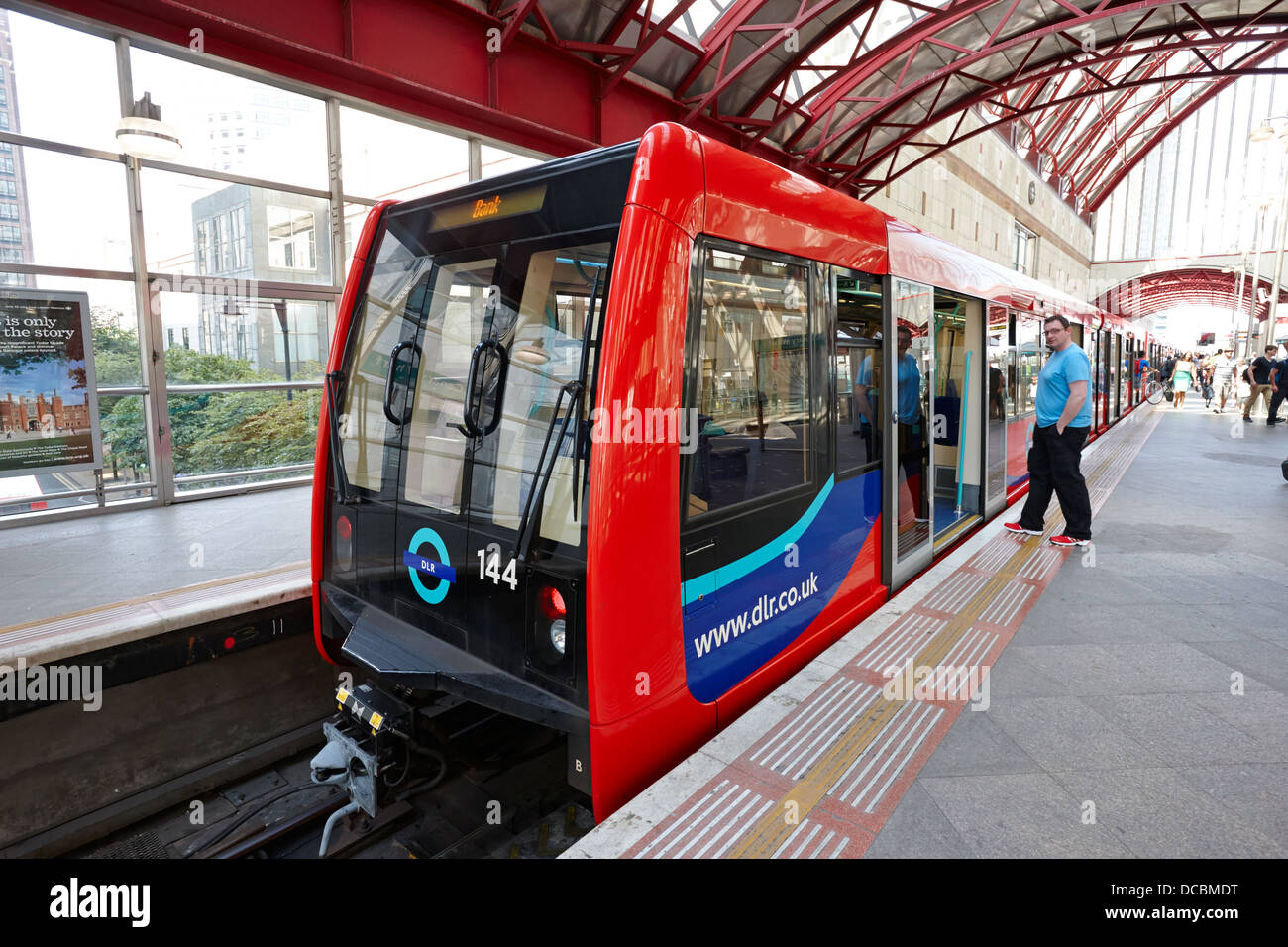Docklands light railway hi-res stock photography and images - Alamy