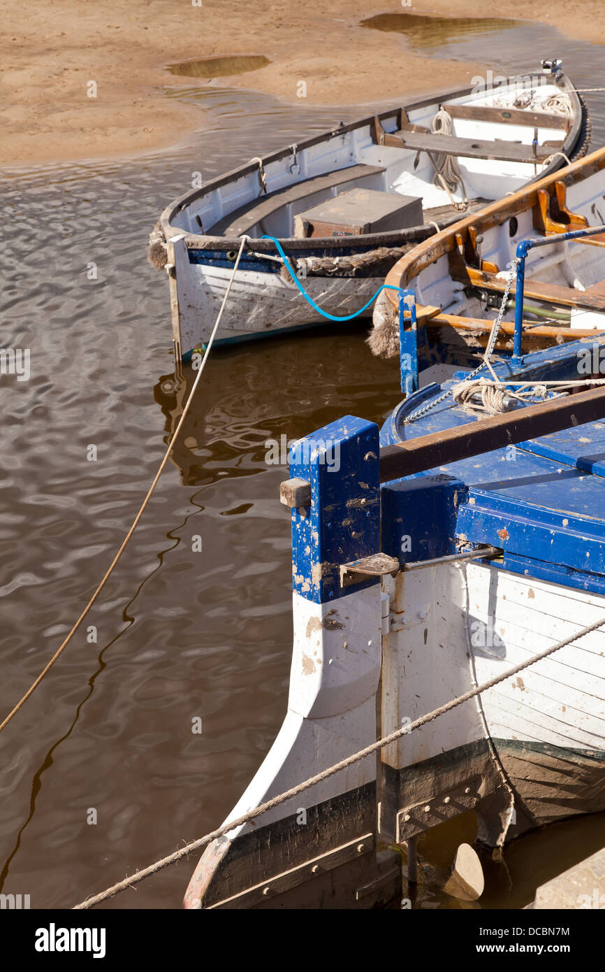Riverbank boat moorings hi-res stock photography and images - Alamy