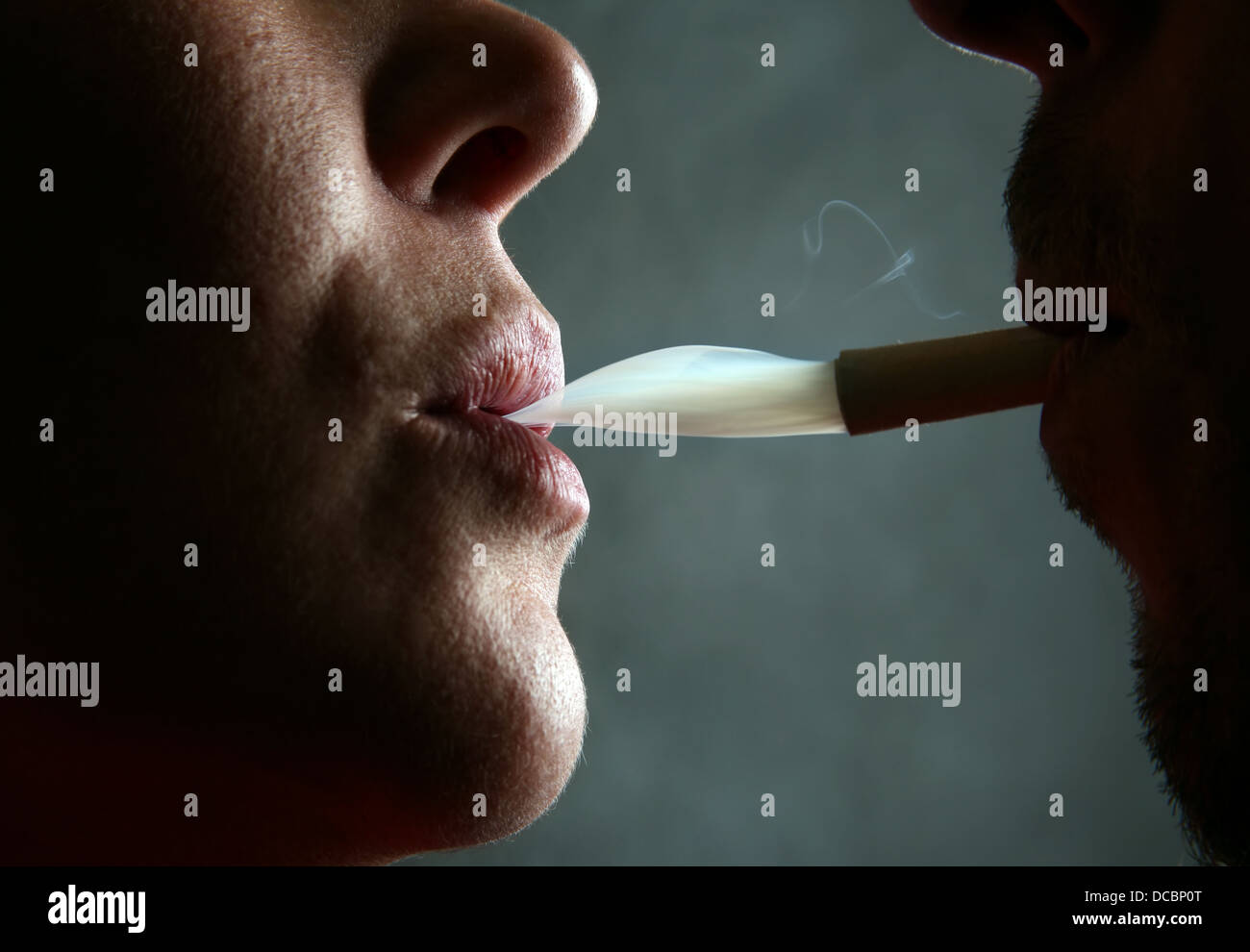 Smoking people Stock Photo - Alamy