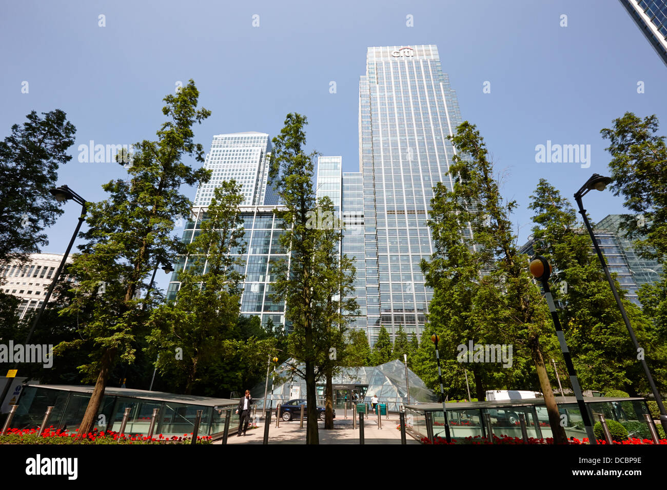 canada square park and citigroup centre 33 and 25 canada square canary ...