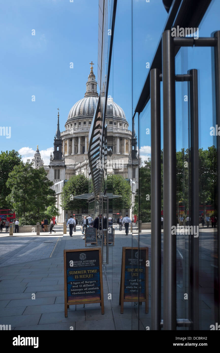 View to St Pauls Cathedral along Watling Street London Stock Photo - Alamy