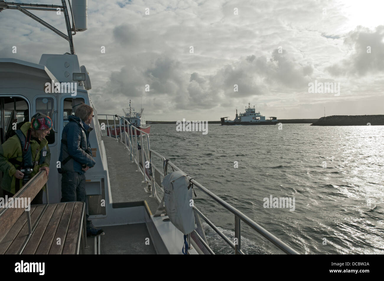 Calmac ferry berneray to harris hi-res stock photography and images - Alamy