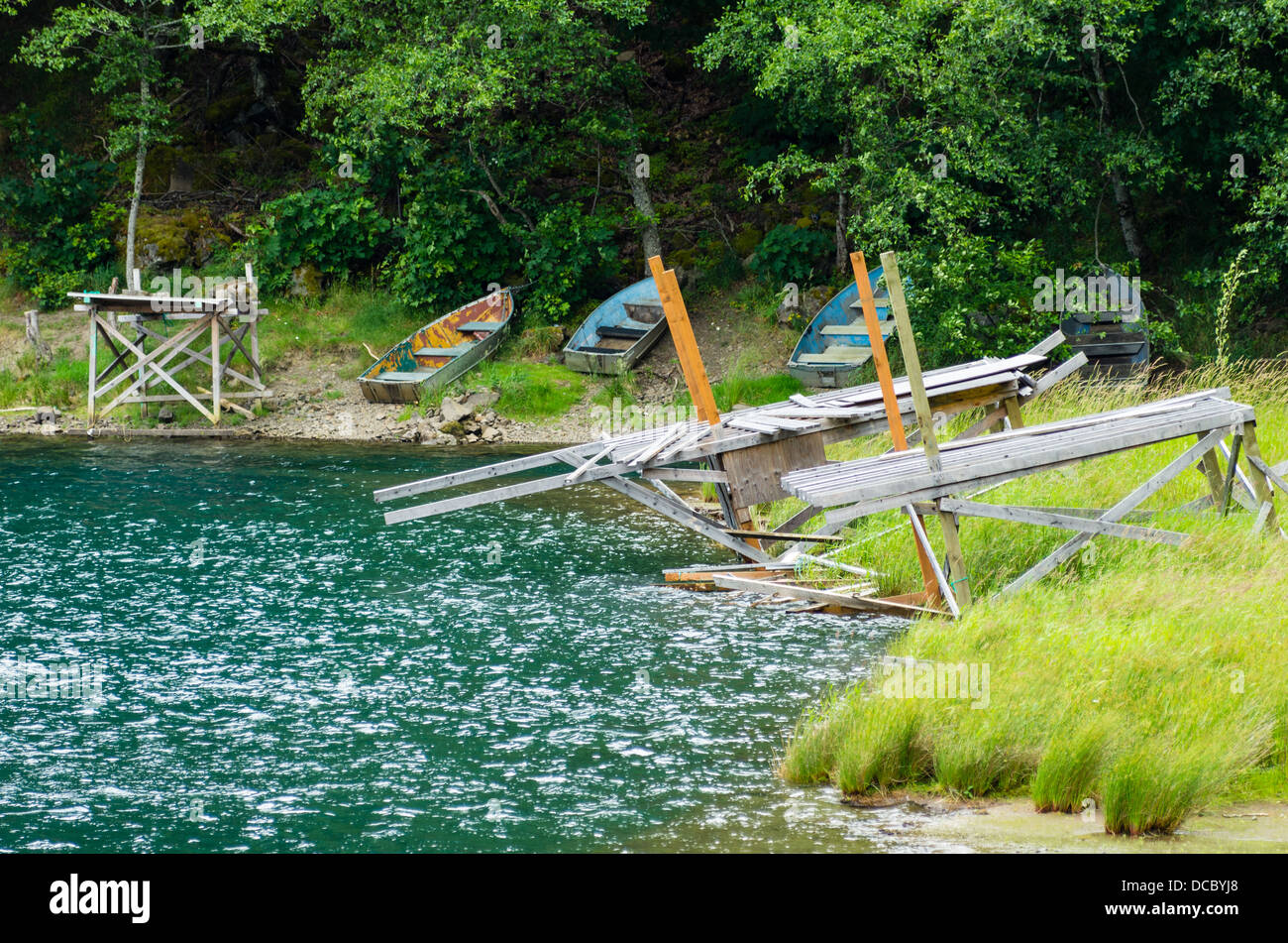 Little white salmon national fish hatchery hi-res stock photography and ...