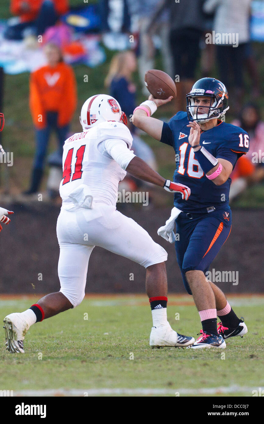 Virginia Cavaliers quarterback Michael Rocco (16) passes the ball in ...