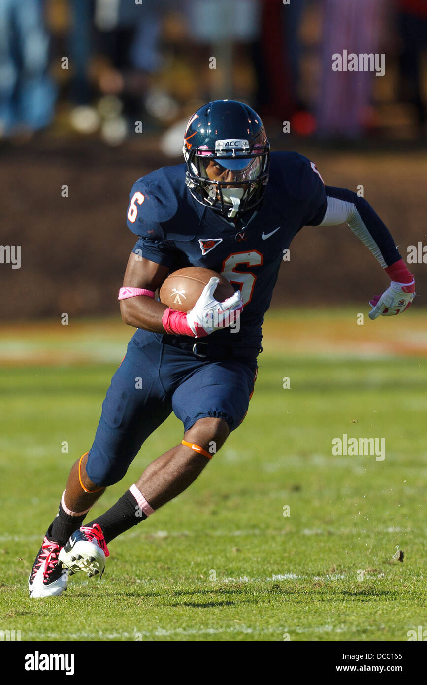 Virginia Cavaliers wide receiver Darius Jennings (6) rushes up field ...