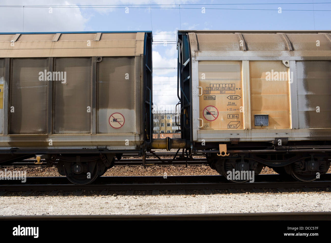 Car Carrying Train Stock Photos & Car Carrying Train Stock Images - Alamy