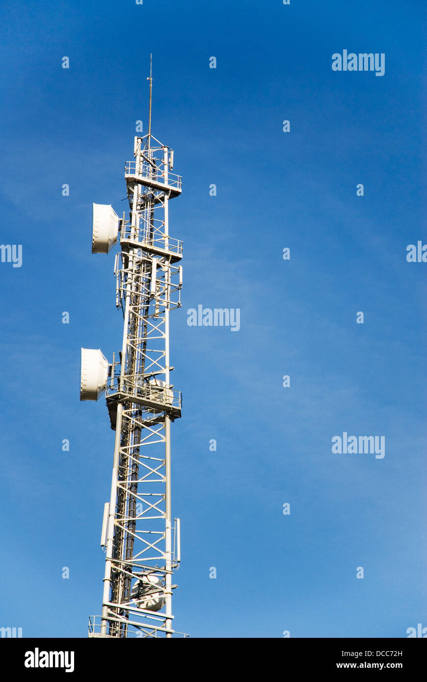 Radio waves hi-res stock photography and images - Alamy