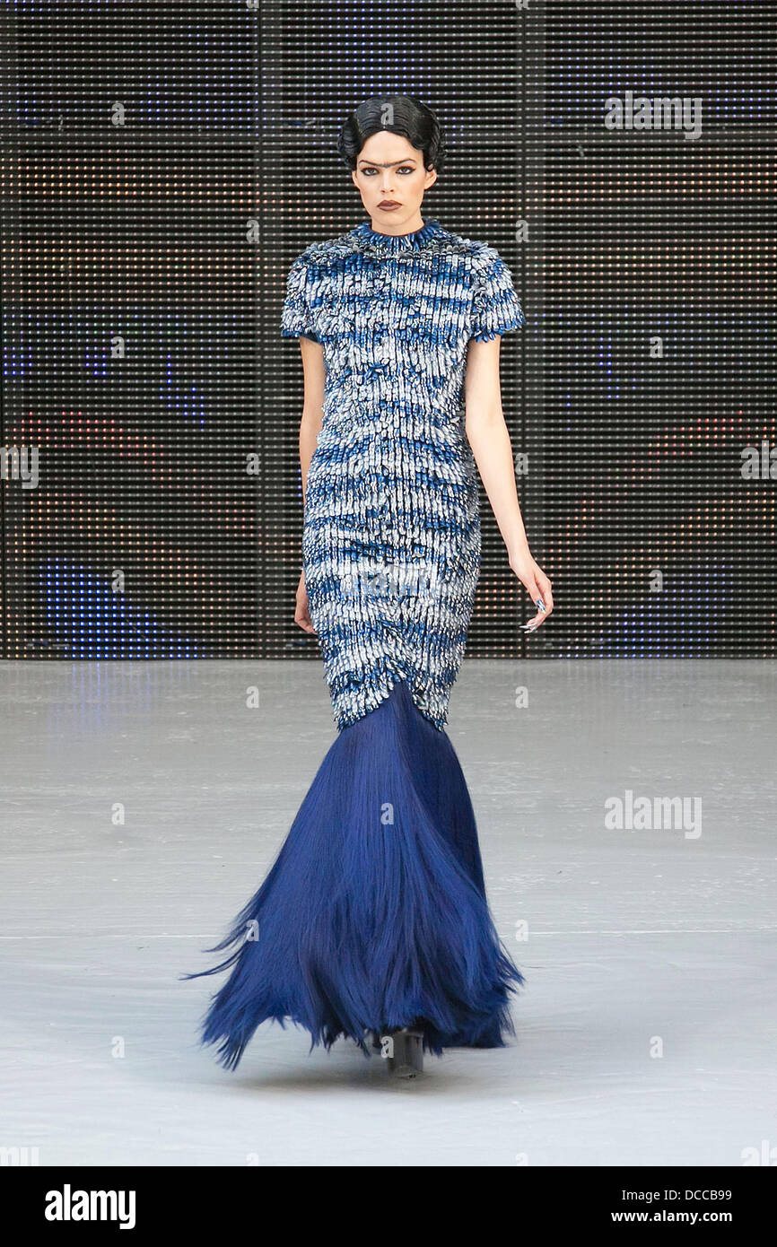 Charlie le mindu model hi-res stock photography and images - Alamy