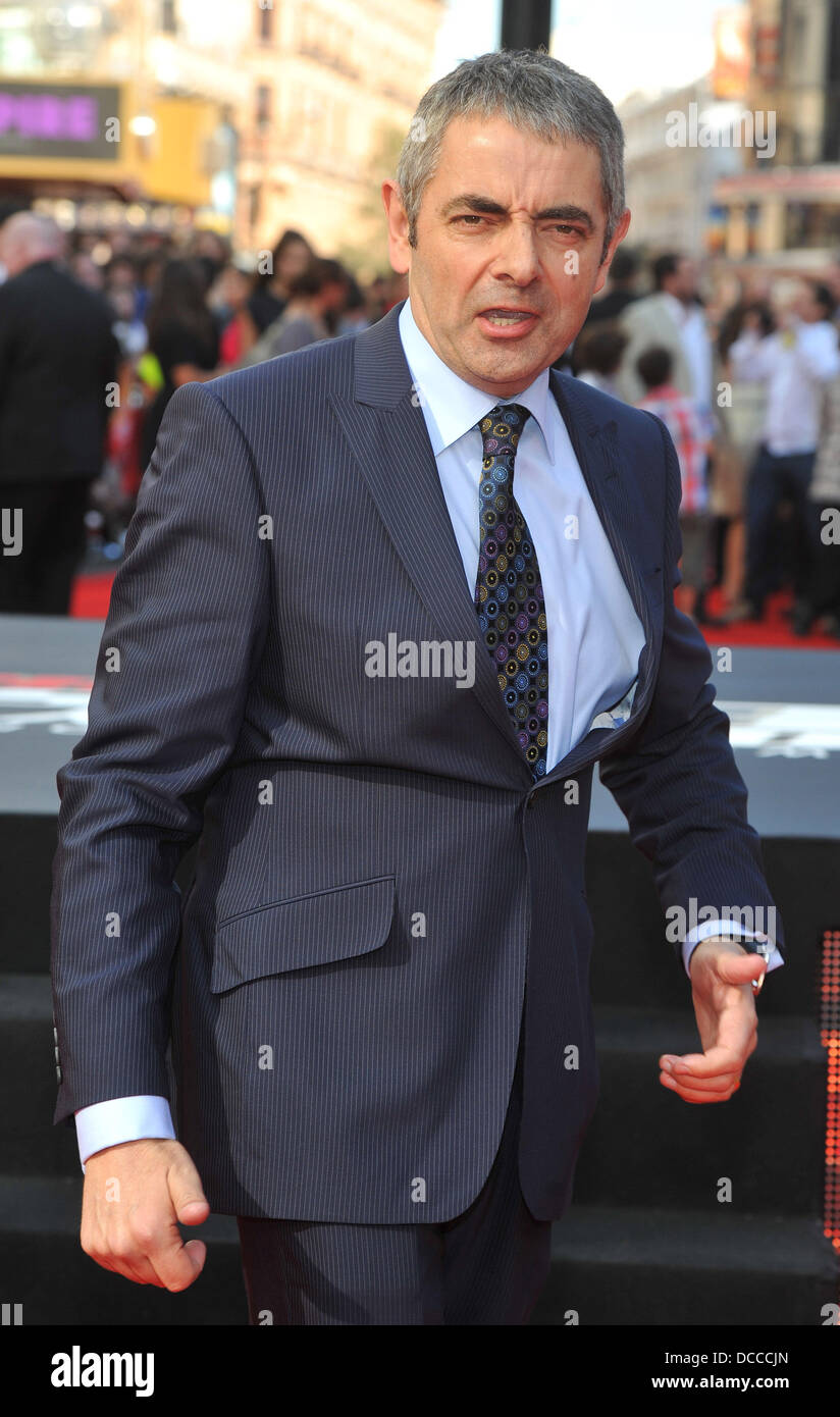 Rowan atkinson johnny english reborn hi-res stock photography and ...