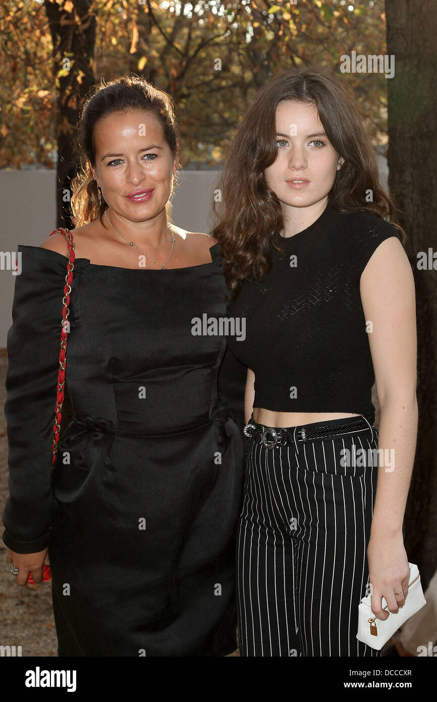 Jade Jagger and daughter Amba Paris Fashion Week Spring/Summer 2012 ...