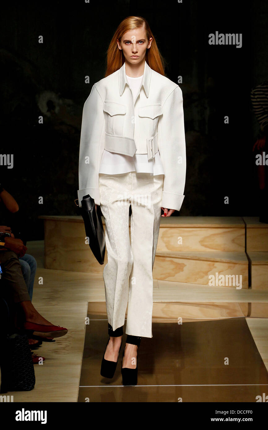 Model Paris Fashion Week Spring/Summer 2012 Ready To Wear - Celine ...