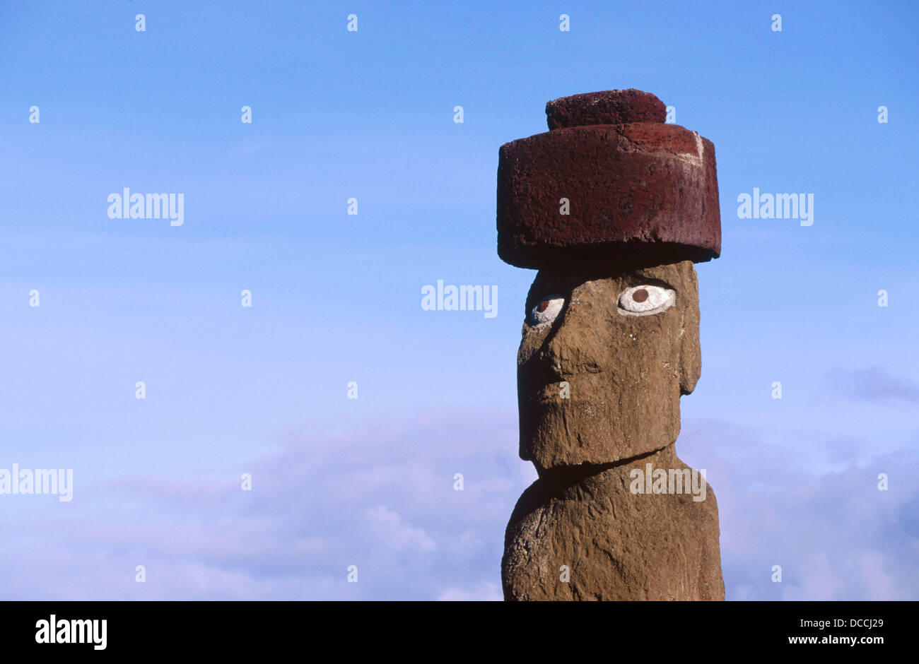 Ahu symbol hi-res stock photography and images - Alamy