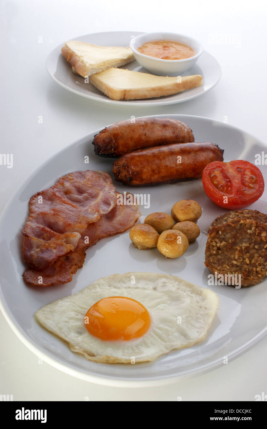 Full irish breakfast hi-res stock photography and images - Alamy
