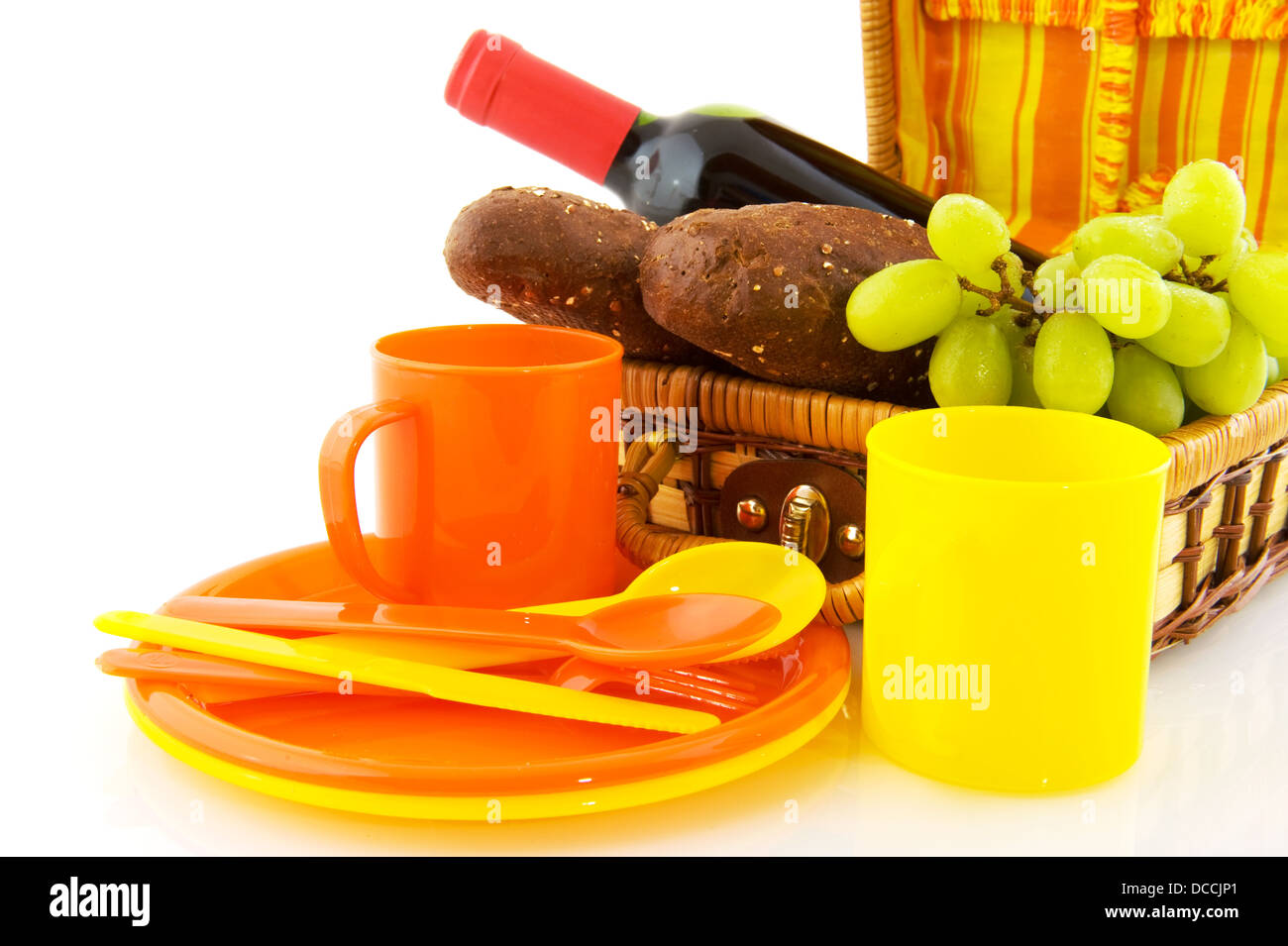 Set plates hi-res stock photography and images - Alamy