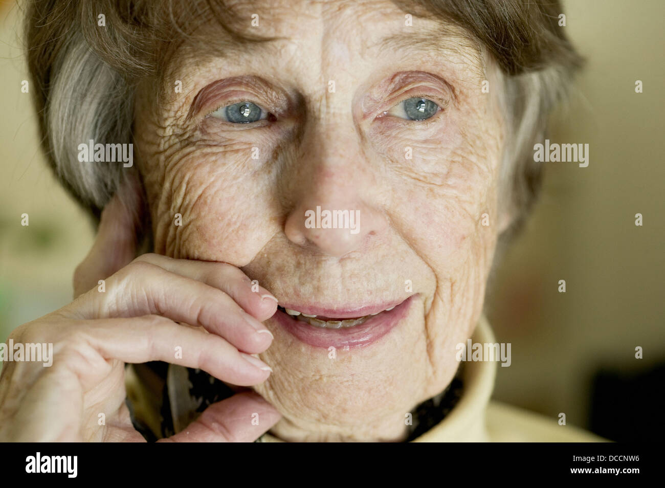 Age posture hi-res stock photography and images - Alamy