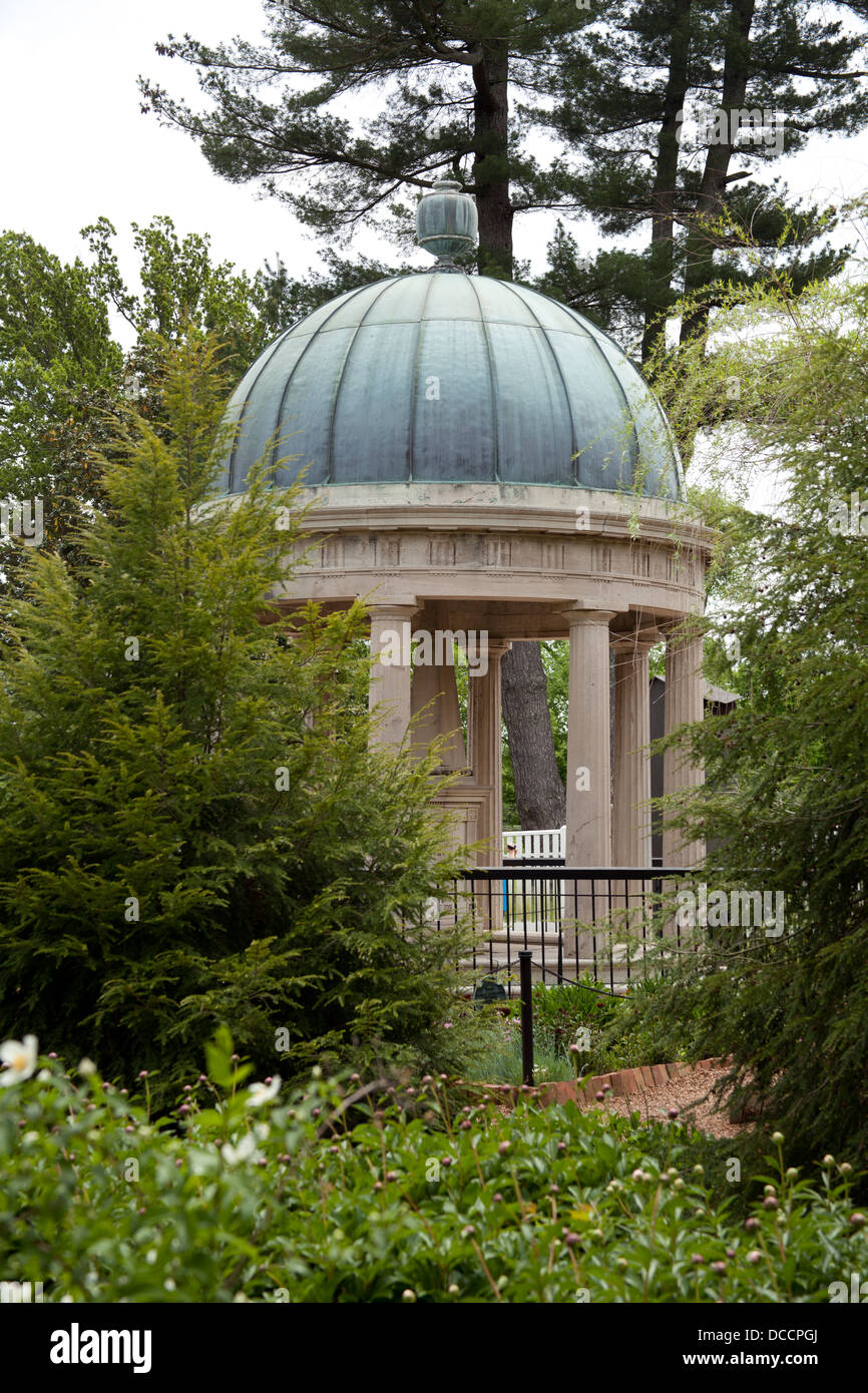 Tomb of President Andrew Jackson at the Hermitage in Nashville ...