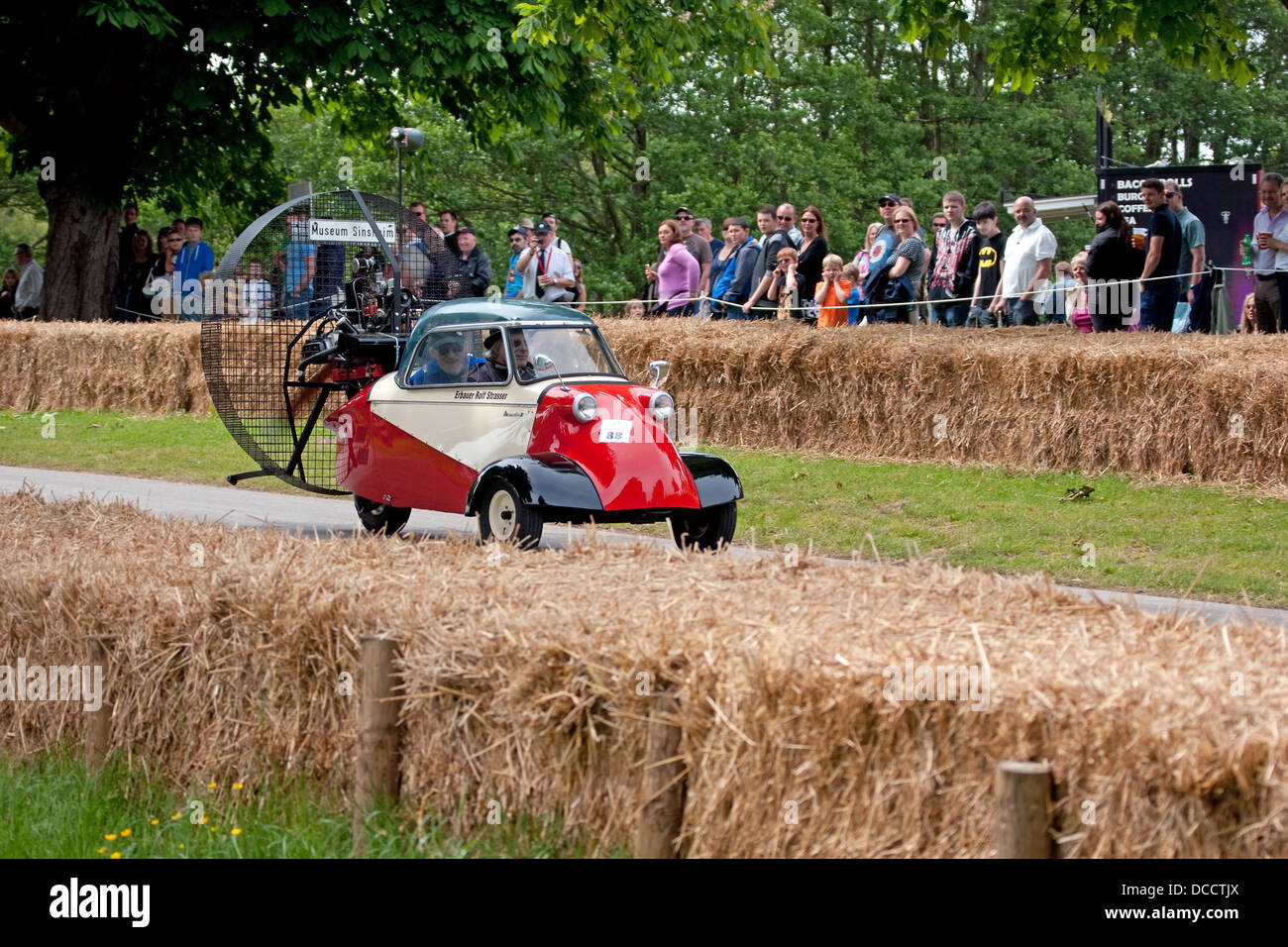 3-wheel Messerschmidt bubble car powered by an aero engine and ...