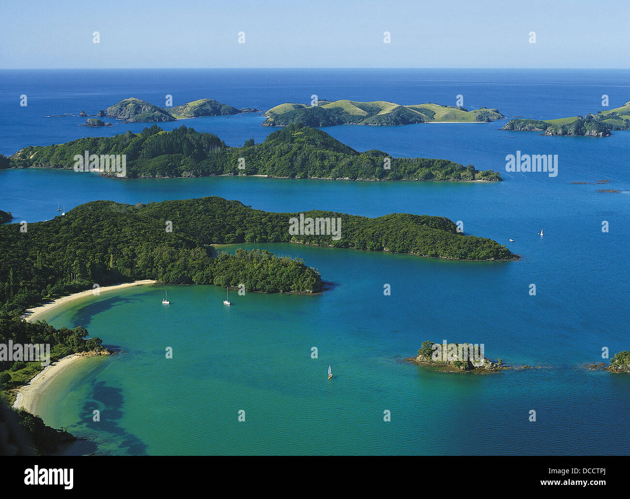Moturua island hi-res stock photography and images - Alamy