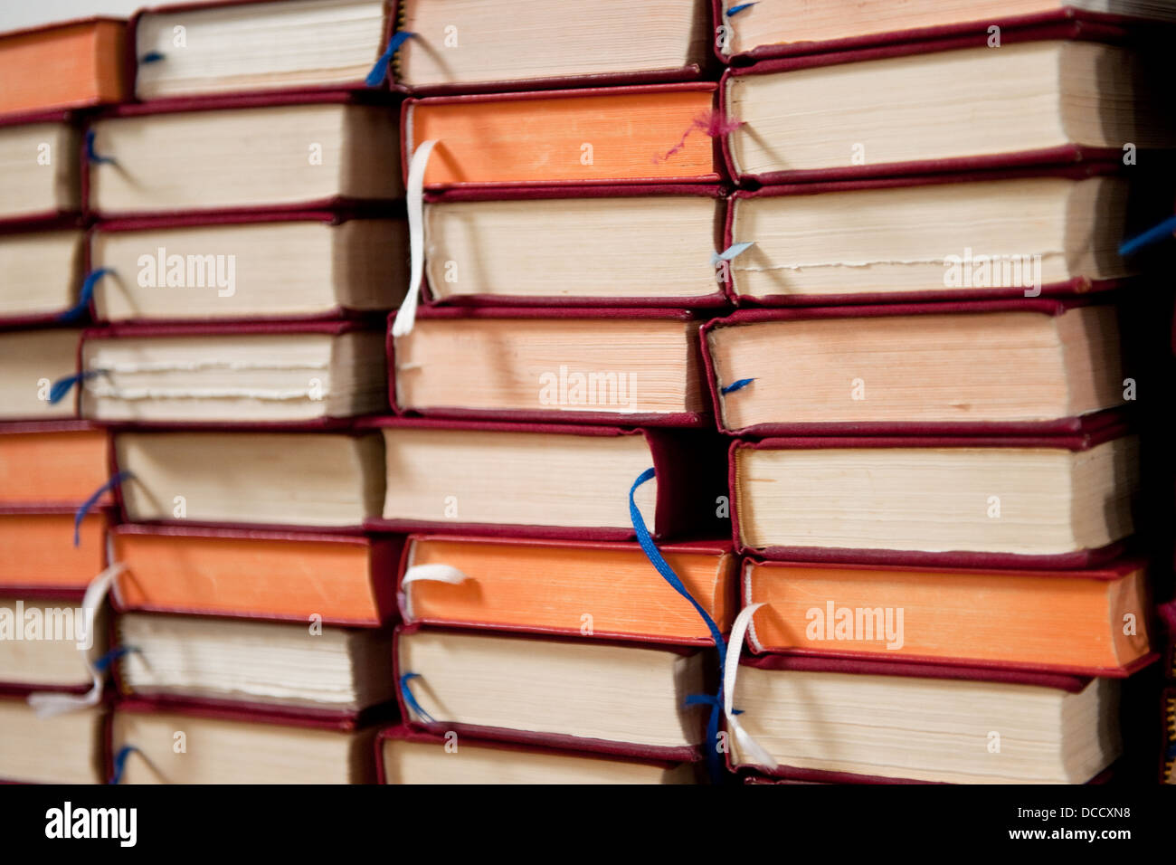 Bibles hi-res stock photography and images - Alamy