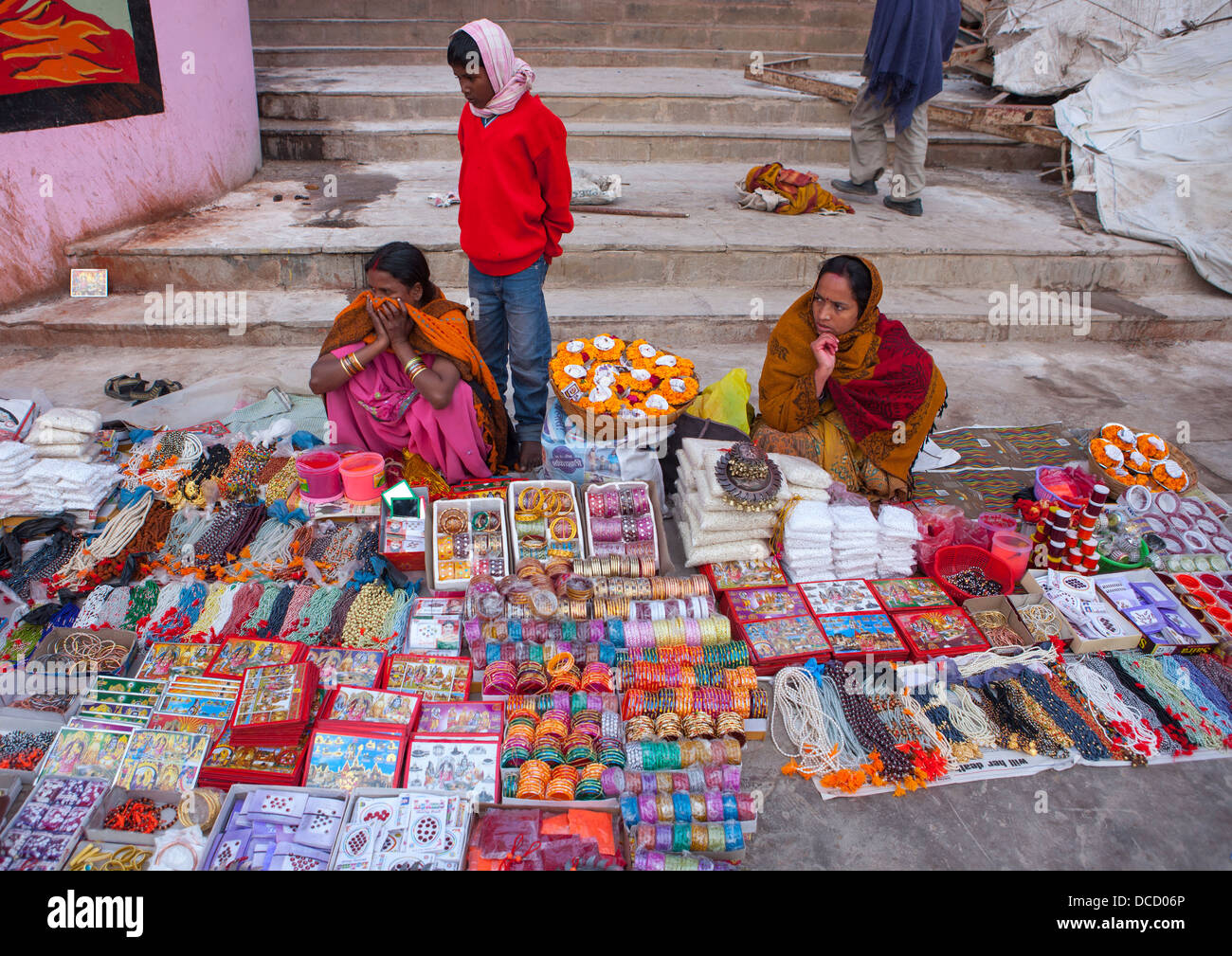 Banaras market hi-res stock photography and images - Alamy