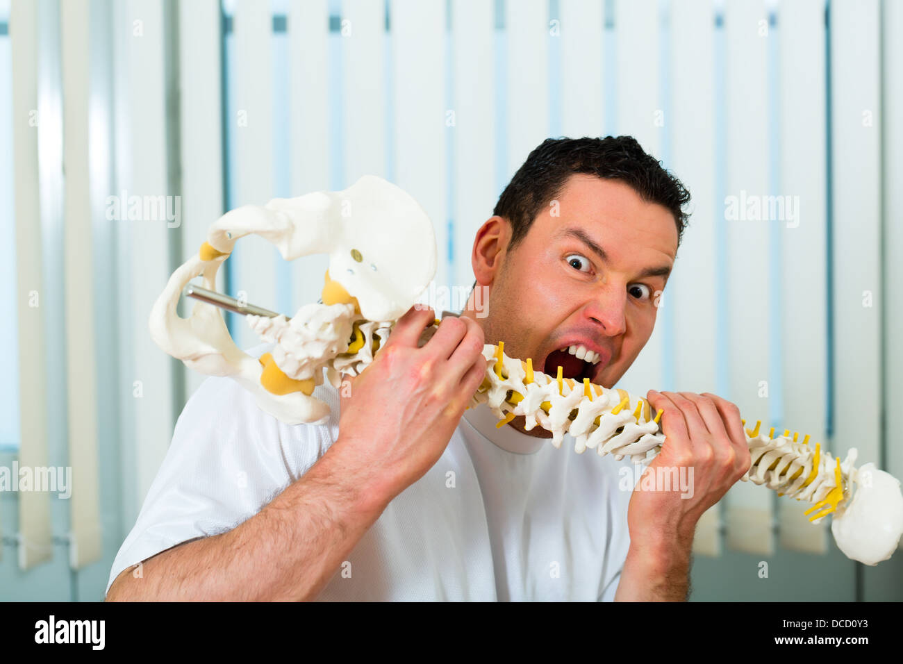 Paramedic practice hi-res stock photography and images - Alamy