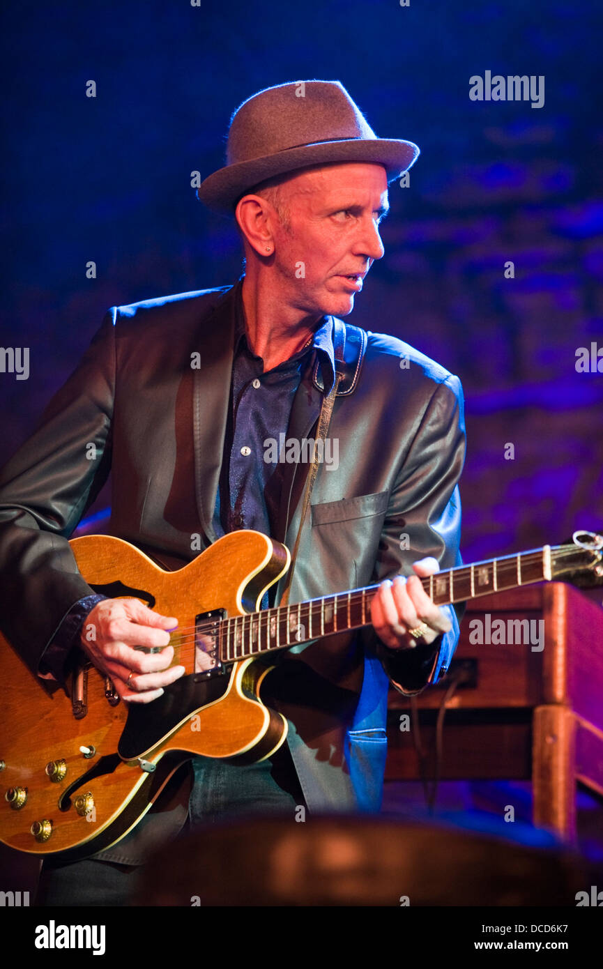 Mark Flanagan High Resolution Stock Photography and Images - Alamy