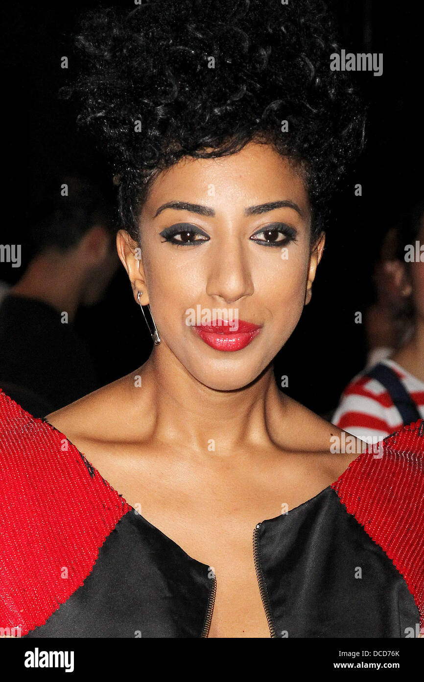 Kesh Paris Fashion Week Ready to Wear Spring/Summer 2012 - Jean-Charles ...