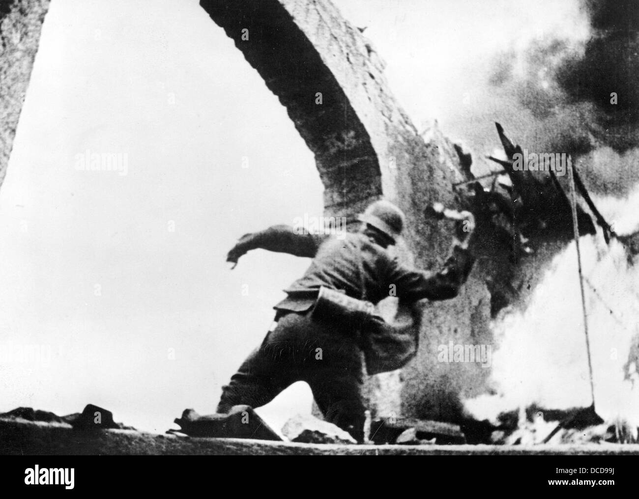 Caen 1944 hi-res stock photography and images - Alamy