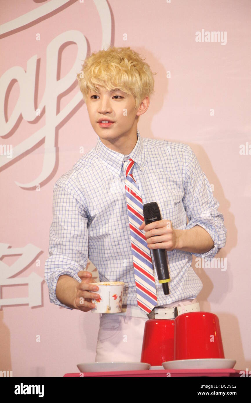 Taipei, Taiwan. 13th Aug, 2013. Member of SJ-M, Korean singer HENRY ...