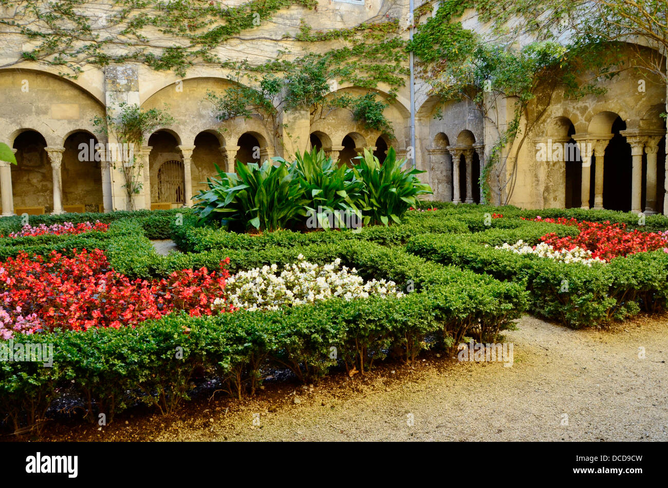 Saint Paul-de-Mausole, St. Remy Provence France Vincent van Gogh ...