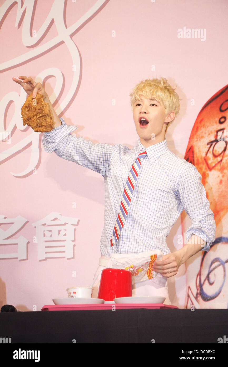 Taipei, Taiwan. 13th Aug, 2013. Member of SJ-M, Korean singer HENRY ...