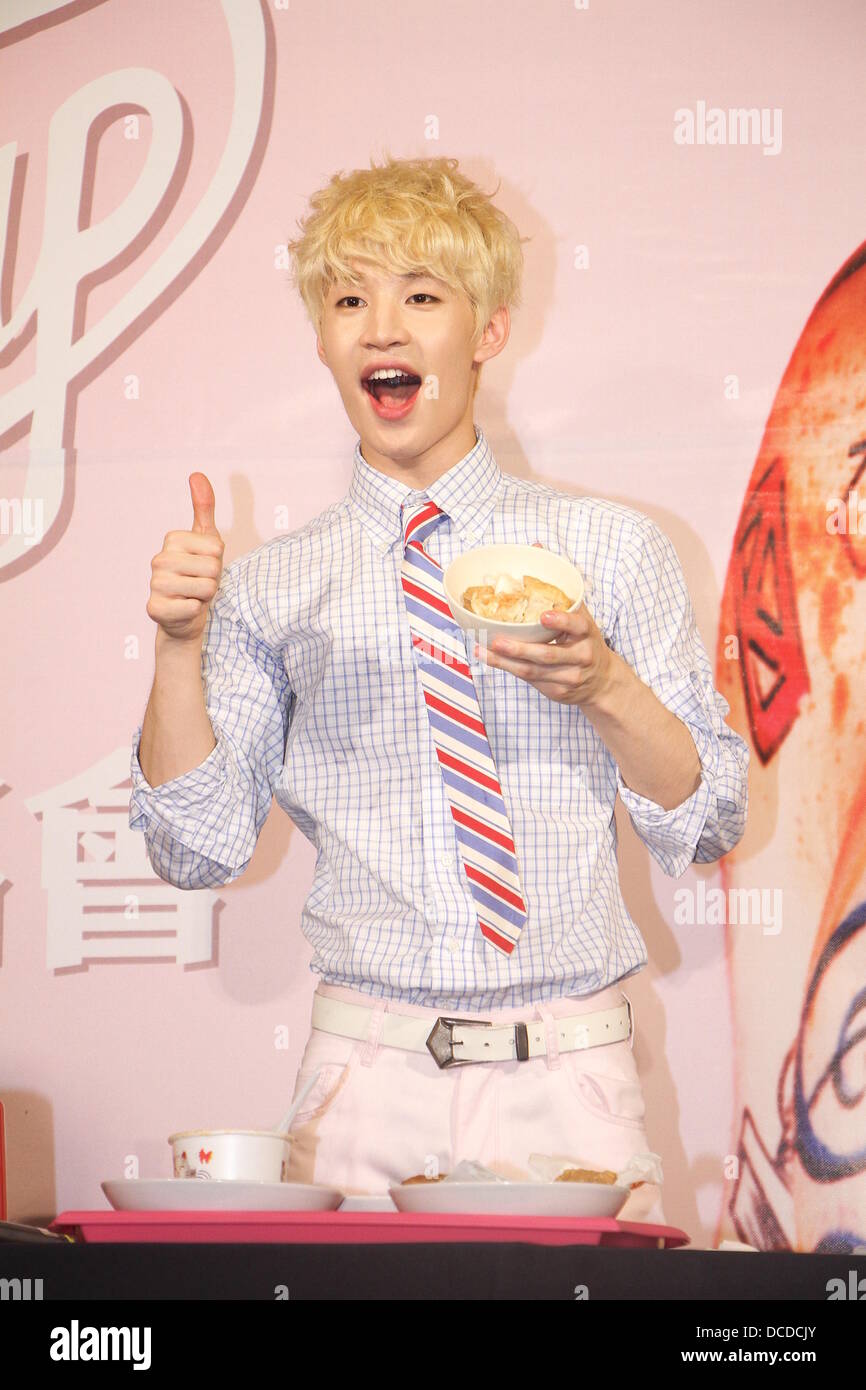 Taipei, Taiwan. 13th Aug, 2013. Member of SJ-M, Korean singer HENRY ...