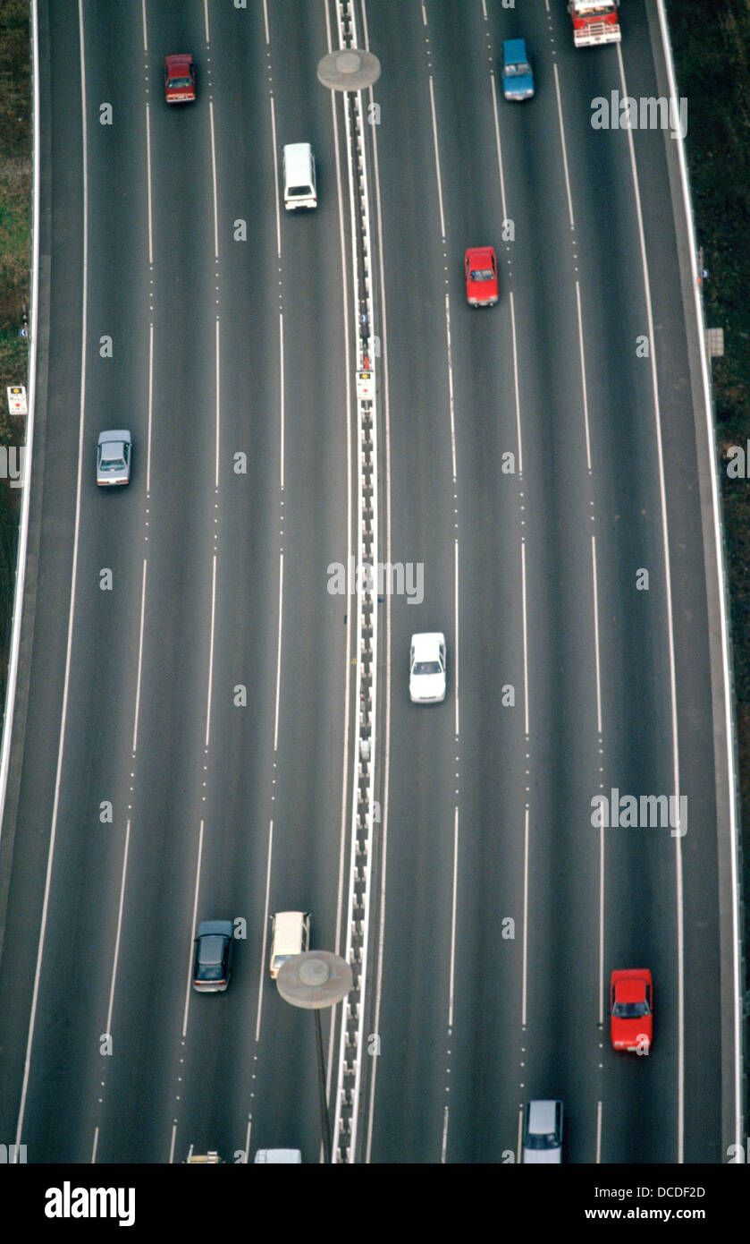 8 lane road hi-res stock photography and images - Alamy