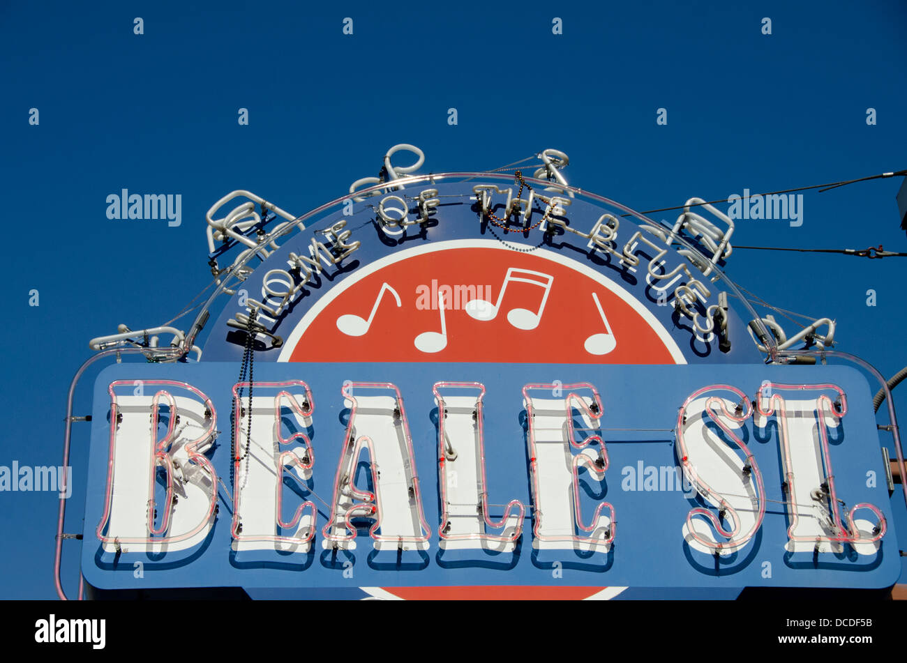 Tennessee, Memphis, Beale Street. Downtown neon sign Stock Photo - Alamy