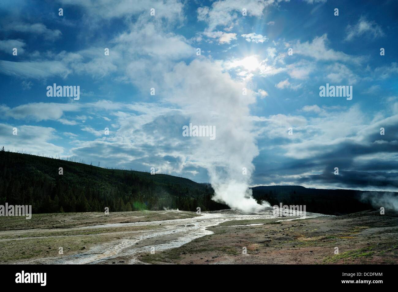 Famous eruption hi-res stock photography and images - Alamy