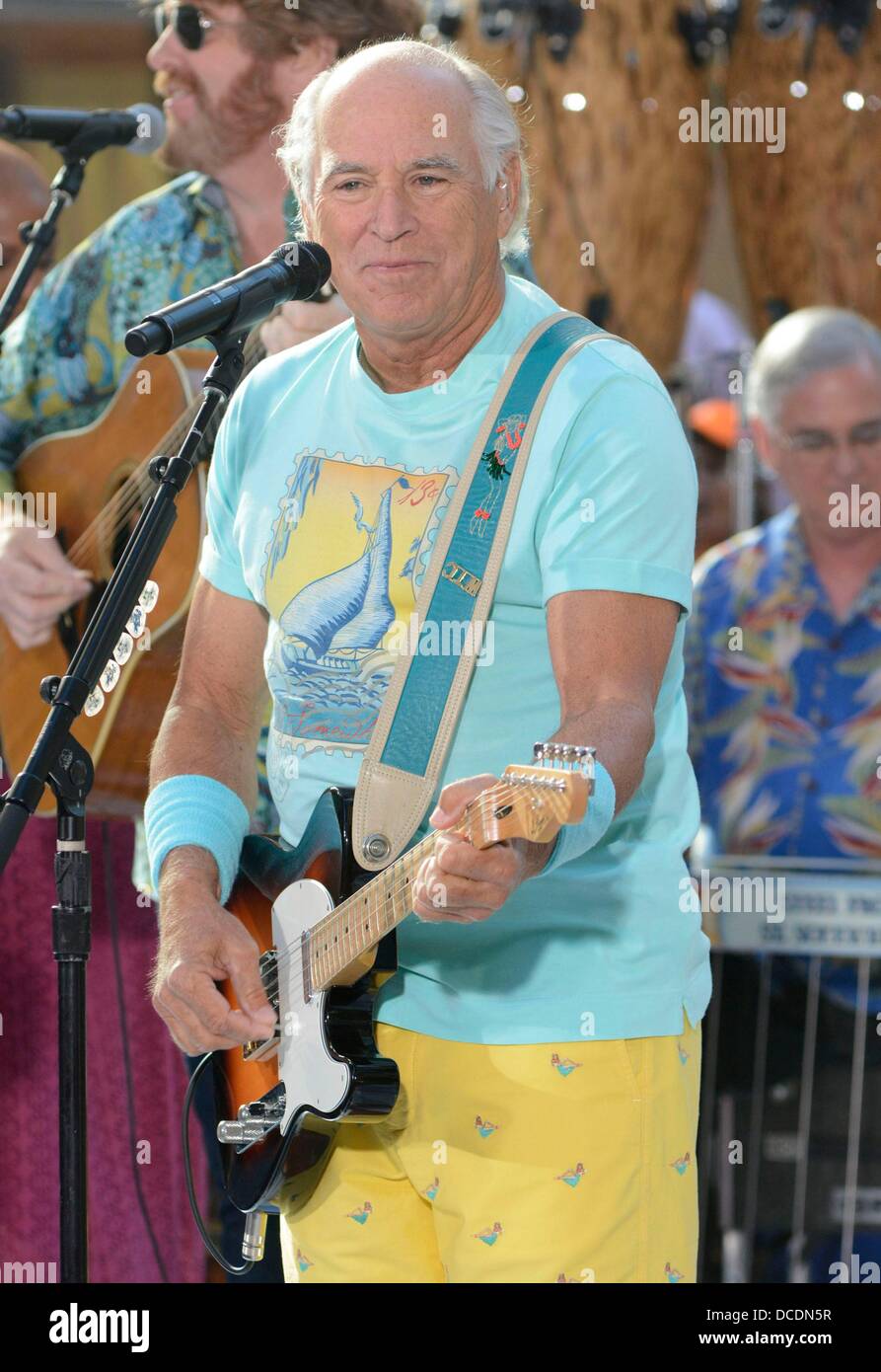 New York, NY. 15th Aug, 2013. Jimmy Buffett on stage for NBC Today Show ...