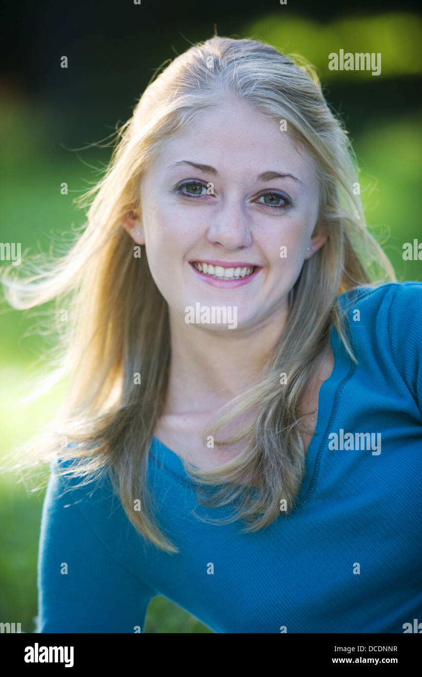 17 year old blonde girl hi-res stock photography and images - Alamy
