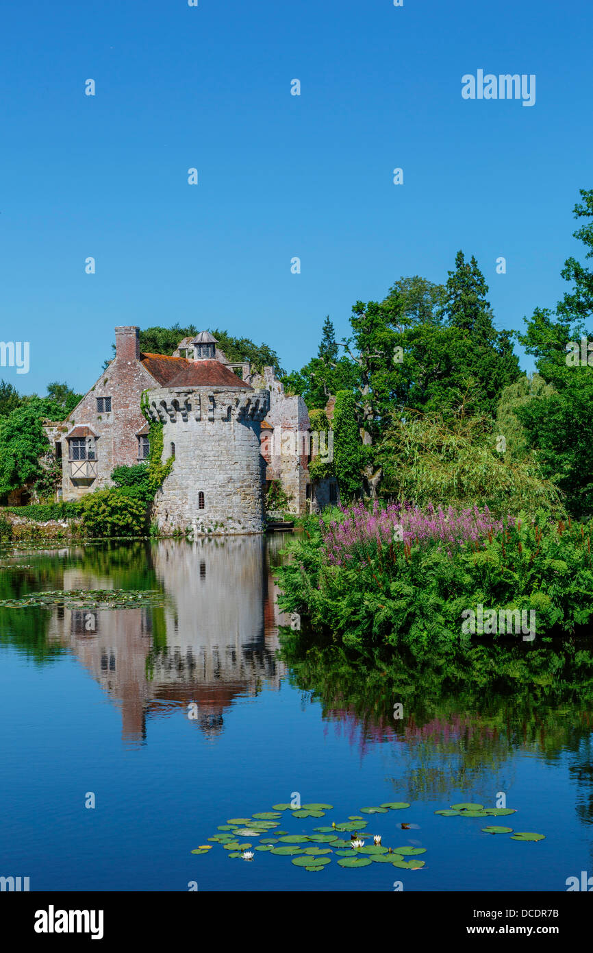 Scotney castle, Kent England Stock Photo - Alamy