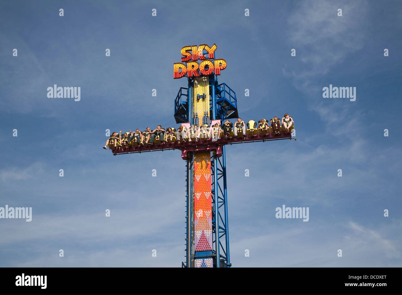 Drop ride hi-res stock photography and images - Alamy