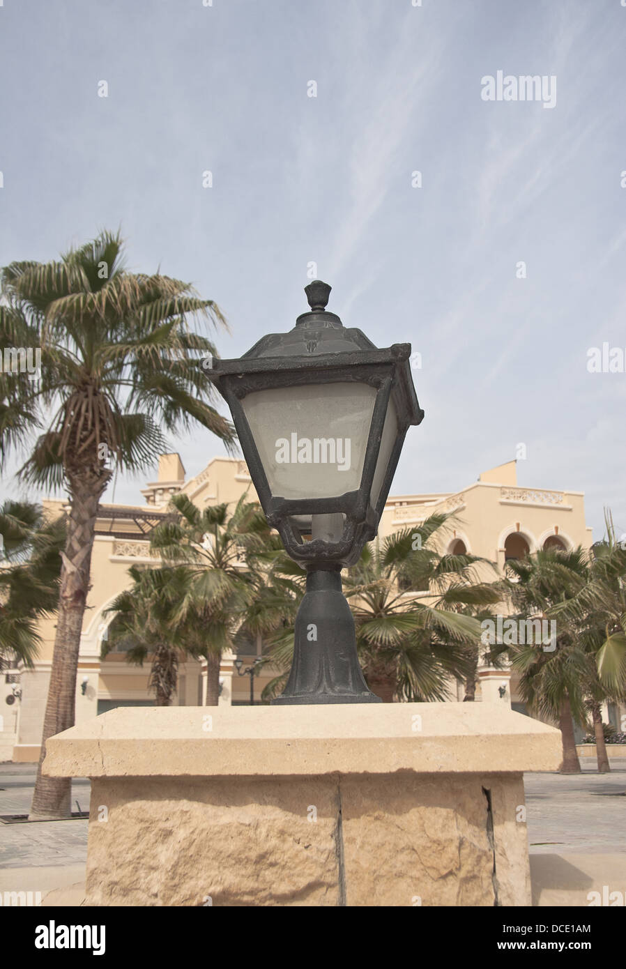 Street light at the beach hi-res stock photography and images - Alamy
