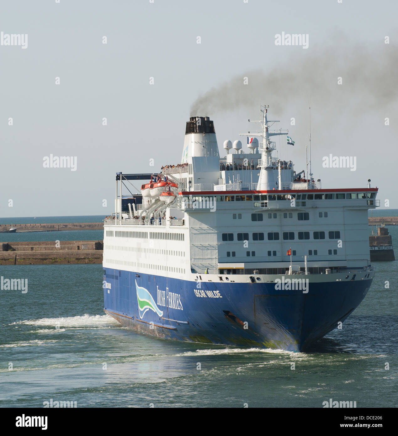 Oscar Wilde ferry using bow booster to manoeuvre out of Cherbourg ...