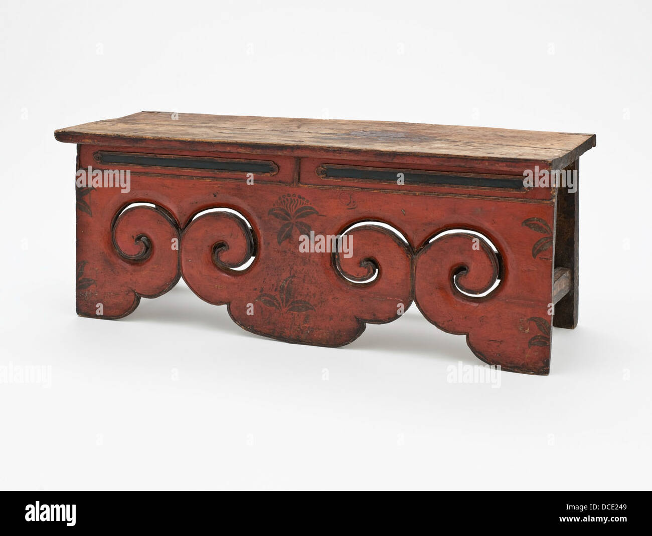This ancient offering table, part of LACMA's collection, features an ...
