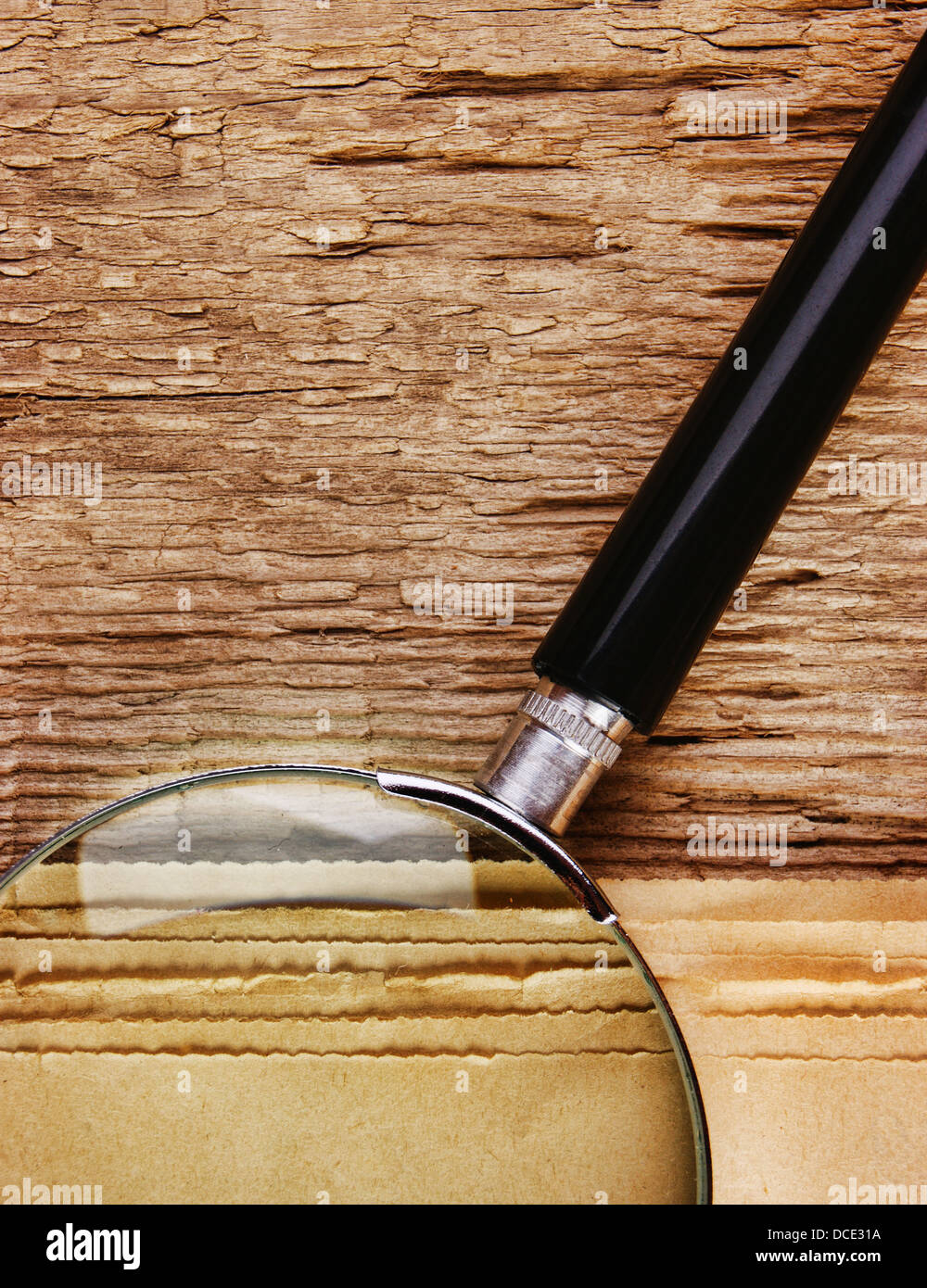 Magnifying glass old document paper hi-res stock photography and images ...