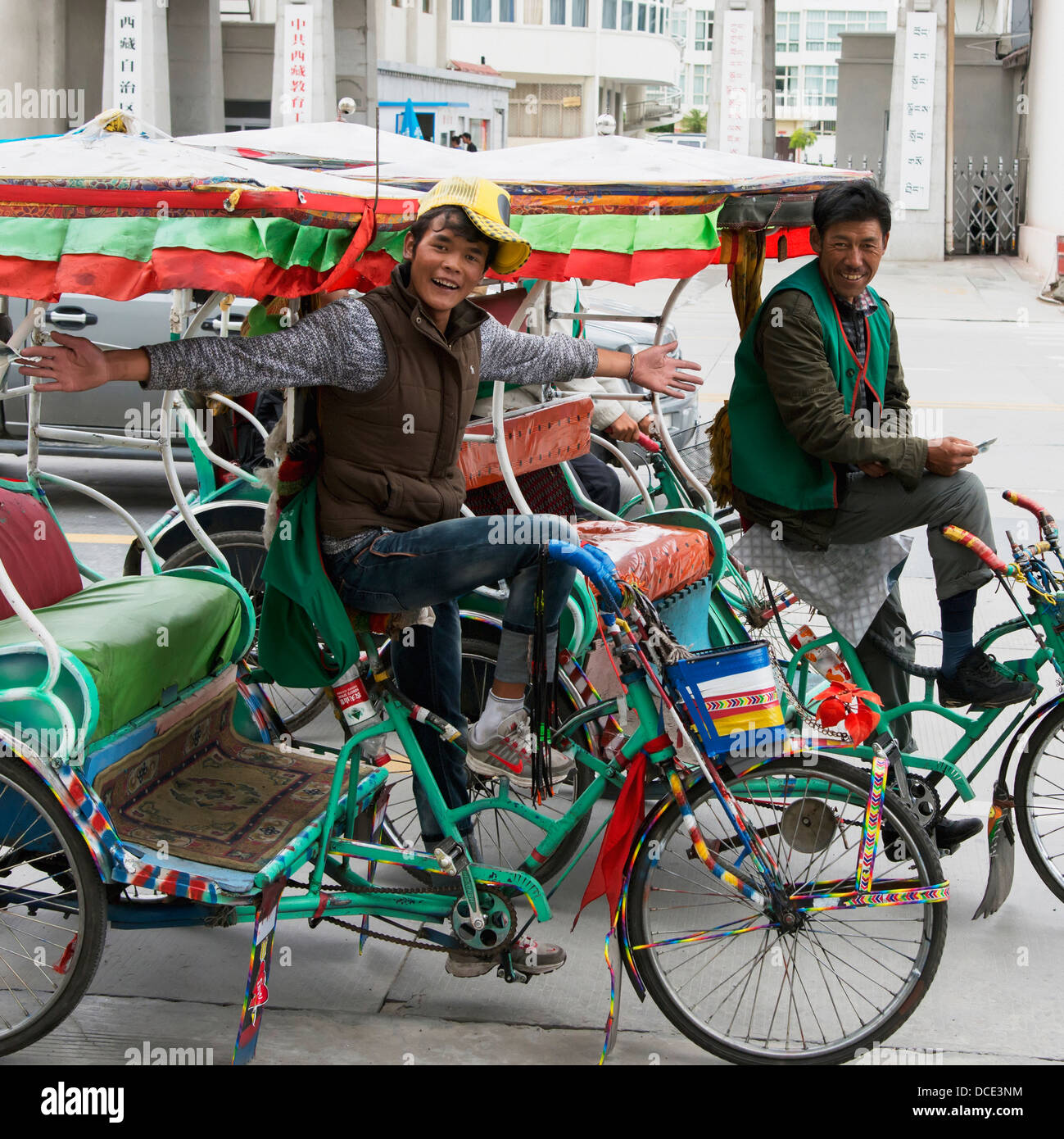 Rickshaw lhasa tibet hi-res stock photography and images - Alamy